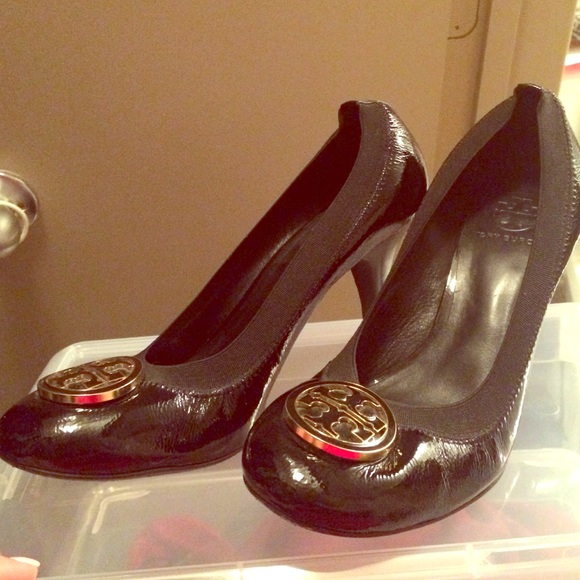Tory Burch | Shoes | Tory Burch Caroline Pump | Poshmark